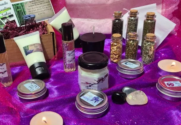 13+ BEST HOLISTIC SUBSCRIPTION BOXES TO IMPROVE YOUR LIFE ...